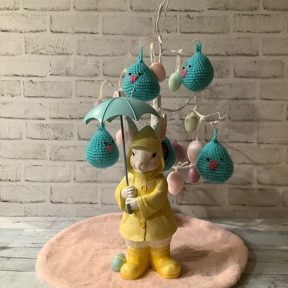 FAO Schwarz | Holiday | Fao Schwarz 45in Resin Rainy Rabbit With ...